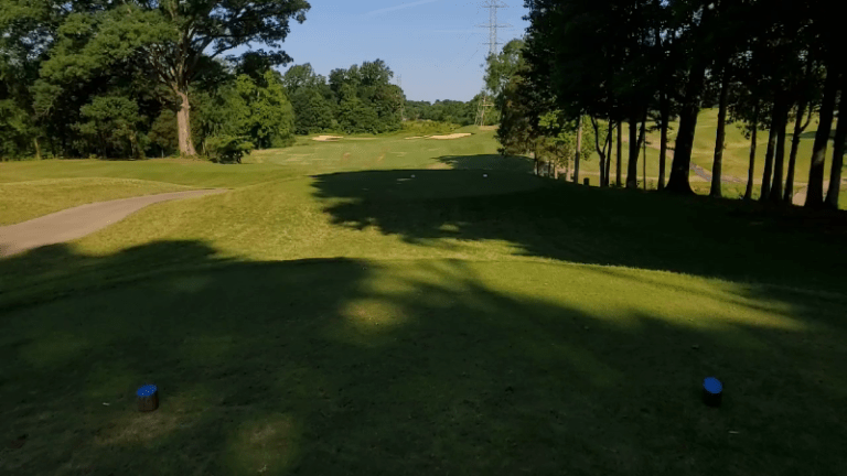 Hole 1 Tee Box | Highland Creek Golf Club